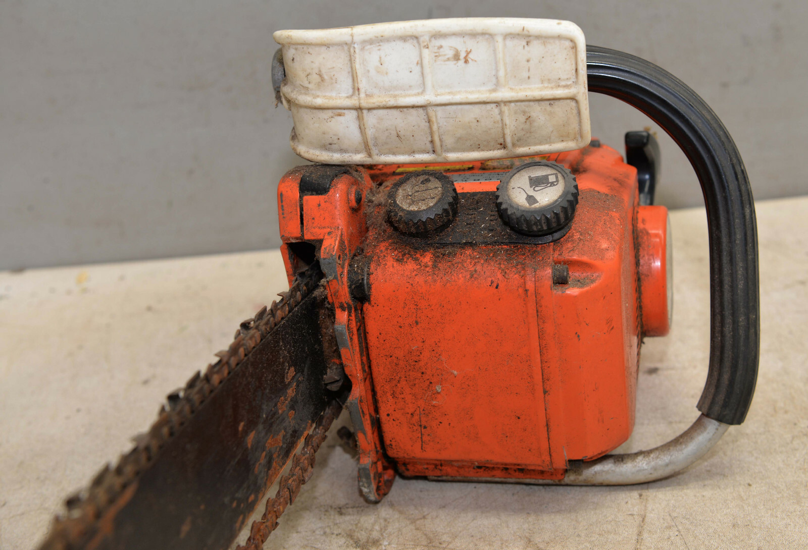 Kioritz Echo 500VL collectible chainsaw farmer firewood vintage saw ...