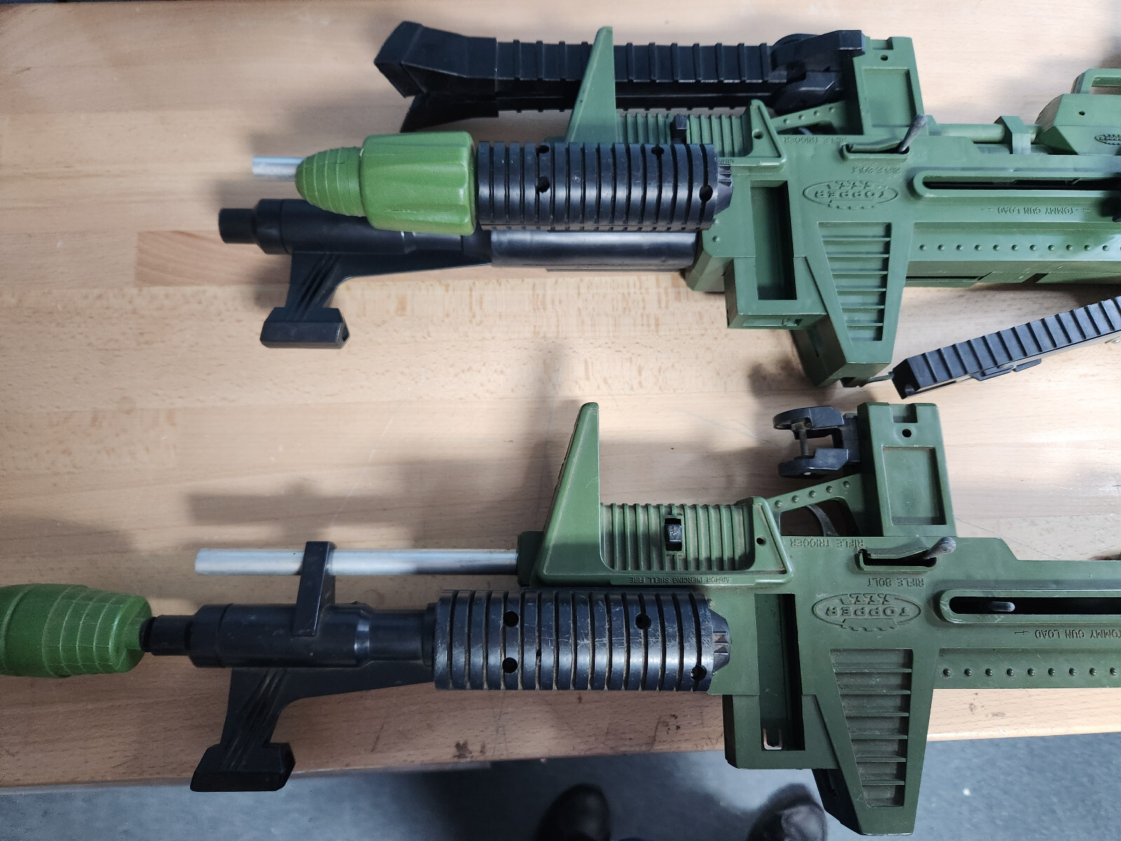 2x Vintage Johnny Seven O.M.A TOY Gun Topper 1964 One Man Army 18b | eBay