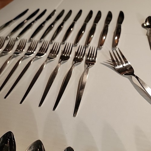 Vintage ONEIDA COMMUNITY SATINIQUE Stainless Flatware OLDER Pattern Lot ...