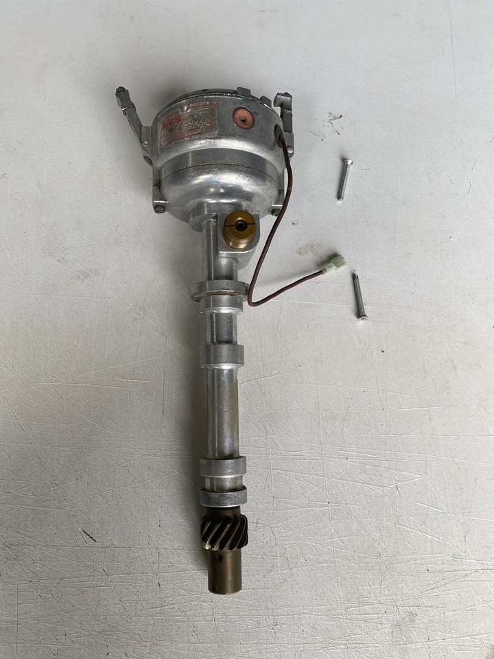 Accel Dual Point Distributor Tach Drive 37100T Model F53949 Used Nice ...