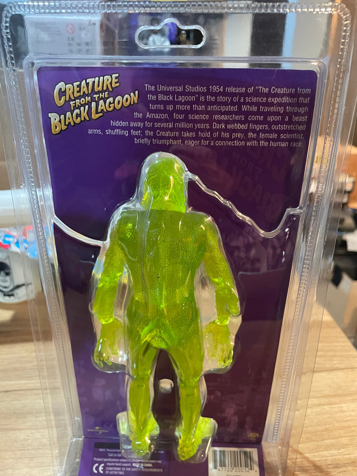 Sideshow Creature From Black Lagoon GLOW Translucent Figure Universal ...
