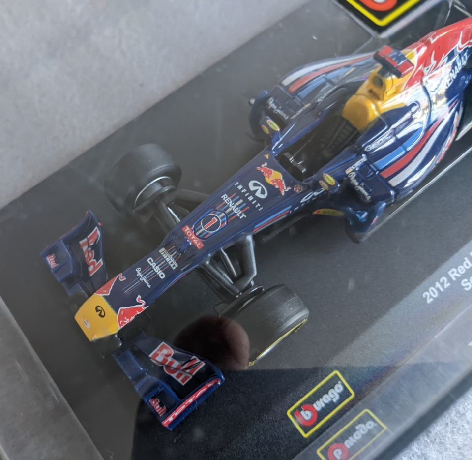 Burago 2012 Infiniti Red Bull Racing Renault RB6 Sebastian Vettel #1 F1 ...