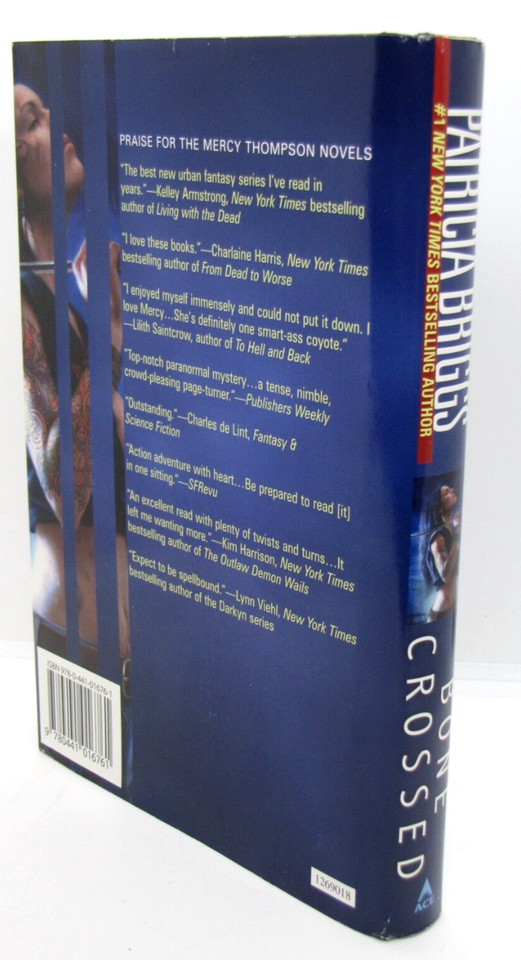 Bone Crossed (Mercy Thompson #4) Hardcover Book Club Ed. by Patricia ...