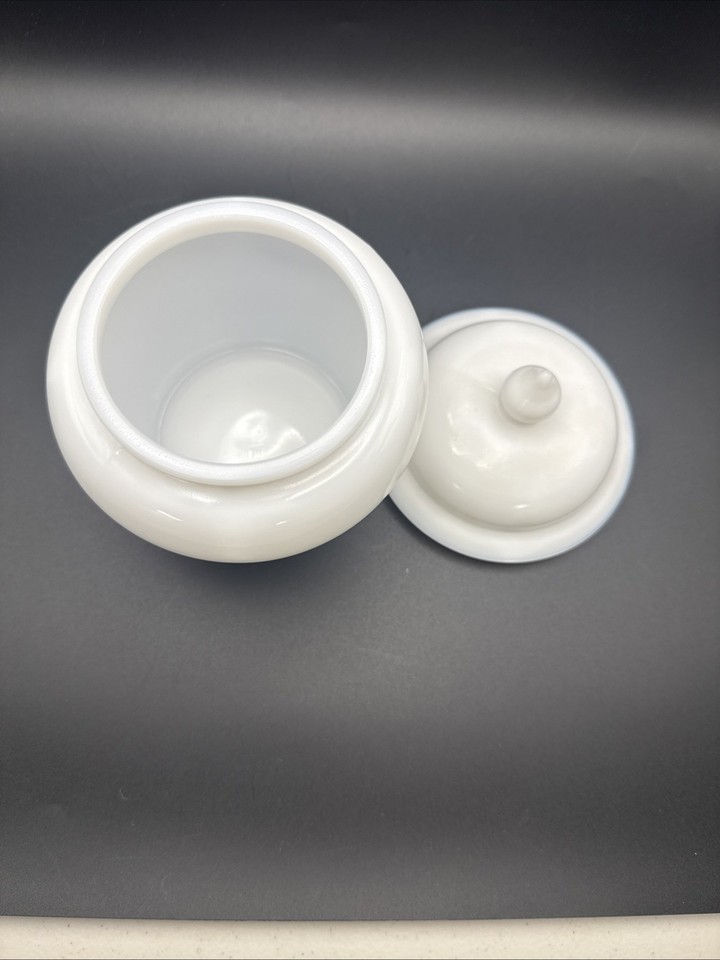 VTG Avon Powder Ginger Jar Lidded White Milk Glass Birds Flowers 6 ...