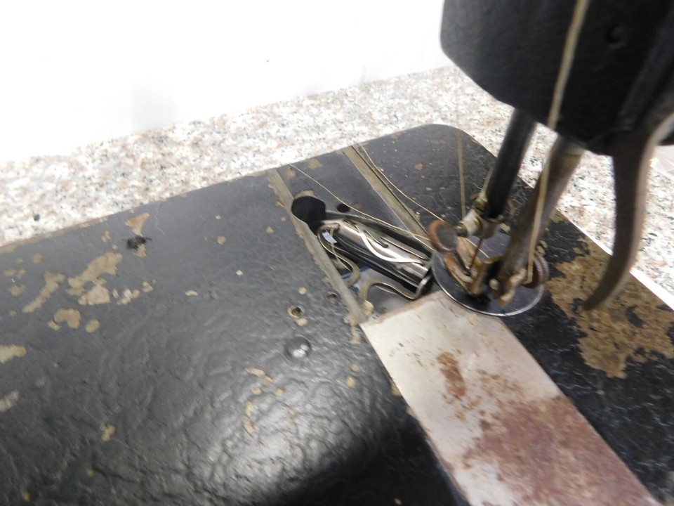 H1B 1892 SINGER TREADLE SEWING MACHINE PARTS ONLY SN11043586 | eBay