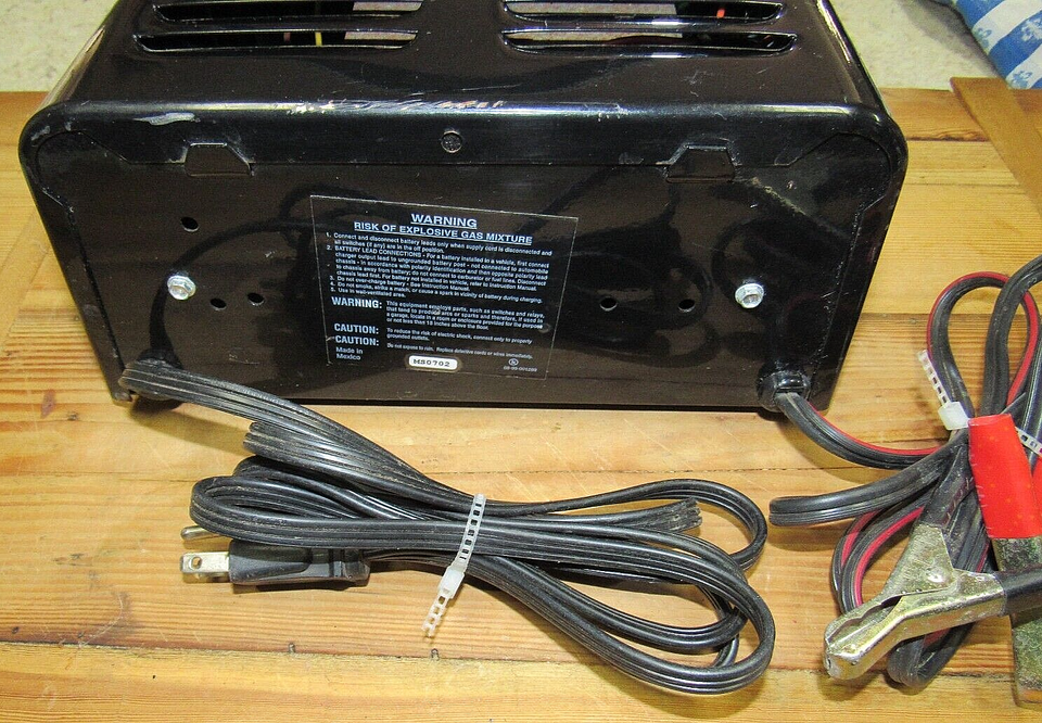 Schumacher SE-520MA 10/2 Amp Dual Speed Battery Charger | 12V | Clamps ...