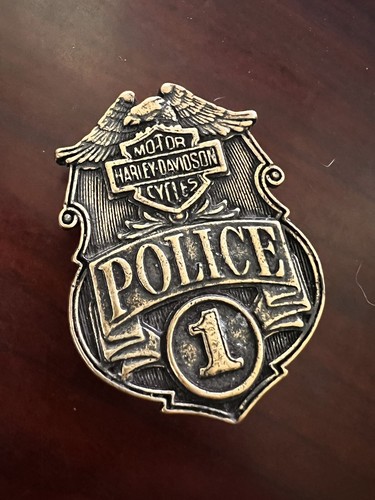 Harley Davidson Motorcycle Police Badge Vintage HD Emblem Pin Hat Vest ...