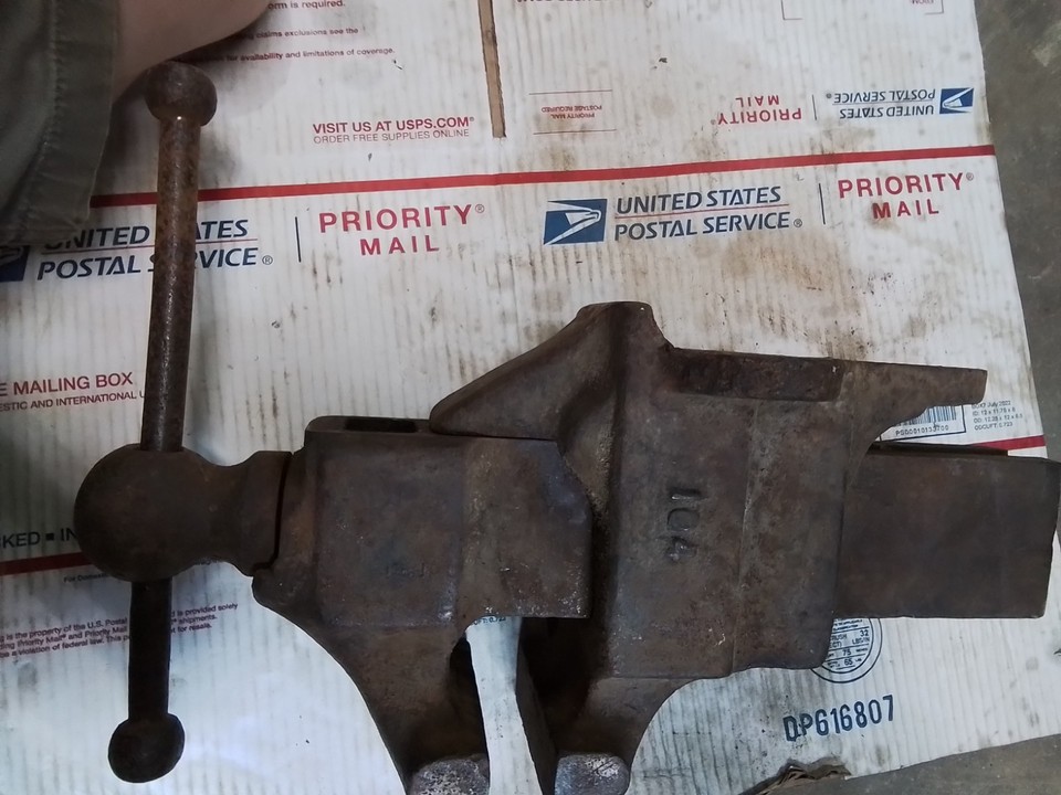 REED Vintage Bench Vise 104 4" Wide Jaws Open to 6" Erie, PA USA | eBay