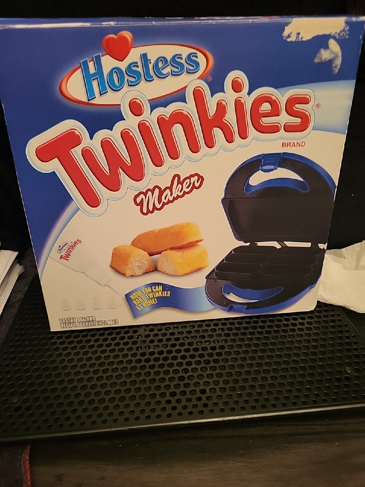 Hostess Twinkies Logo