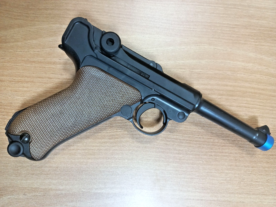 Luger P08 Spring Powered 6mm Toy by Academy | eBay