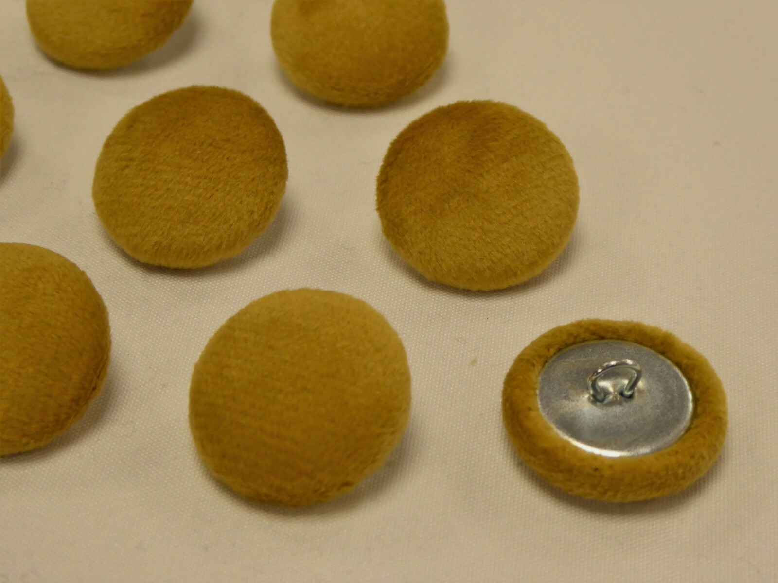 10 x Upholstery Buttons in MUSTARD GOLD - Plush Velvet (Size: 25mm ...