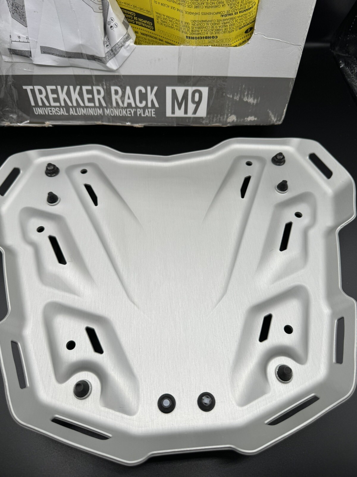 GIVI silver aluminium M9 rear rack plate for Monokey cases