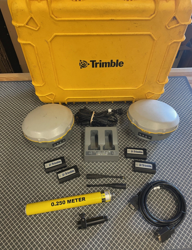 Trimble R8s GNSS Receiver Combo - Base & Rover - 410-470MHz | eBay