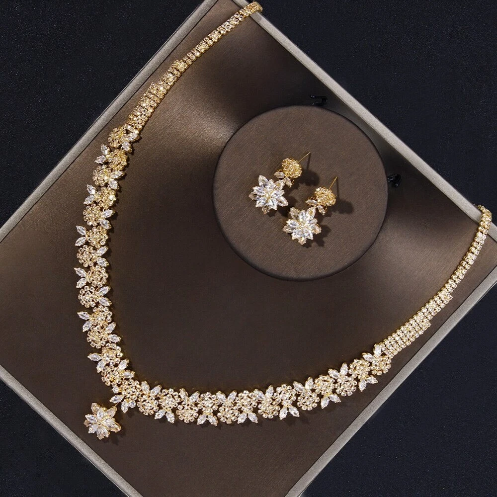 Simple Diamond Jewellery Sets For Women