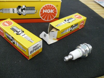 2 PACK BPM8Y GENUINE NGK SPARK PLUGS EXACT SAME AS ECHO + SHINDAWIA ...