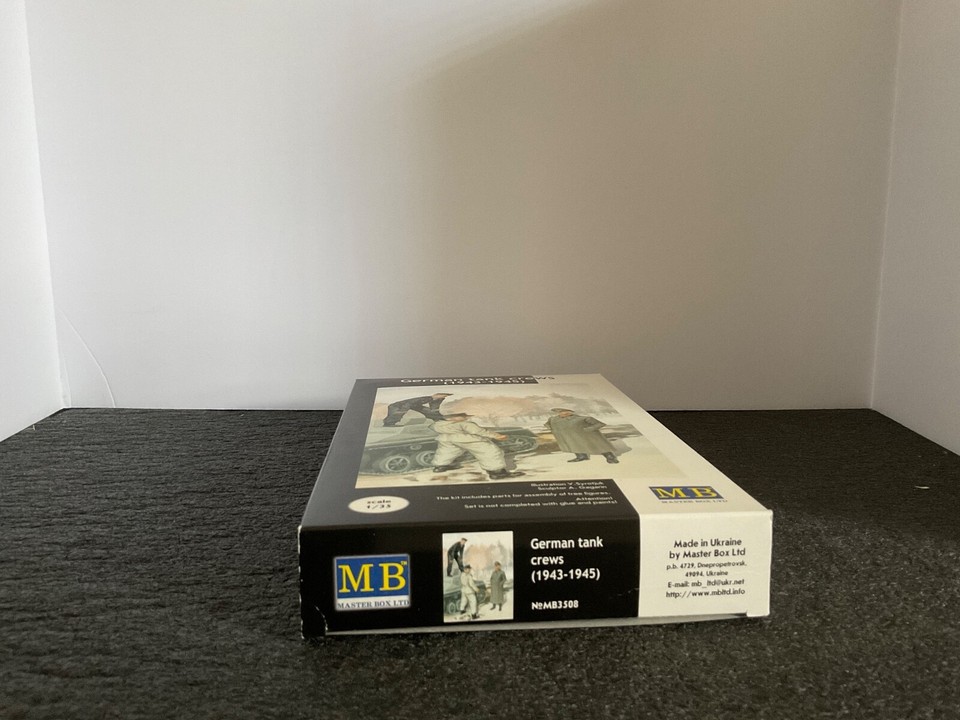 MASTER BOX German Tank Crew 1943-1945 set 2 , WWII era 1/35 3508 | eBay