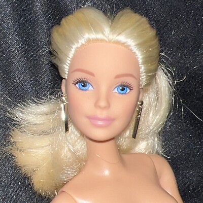 2019 Barbie Fashionistas #119 Doll FXL52 Blonde Earrings Bent Right Arm ...