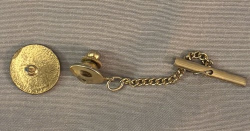 COLLECTIBLE VTG NEW YORK CITY NYC STATUE OF LIBERTY LAPEL PIN with ...