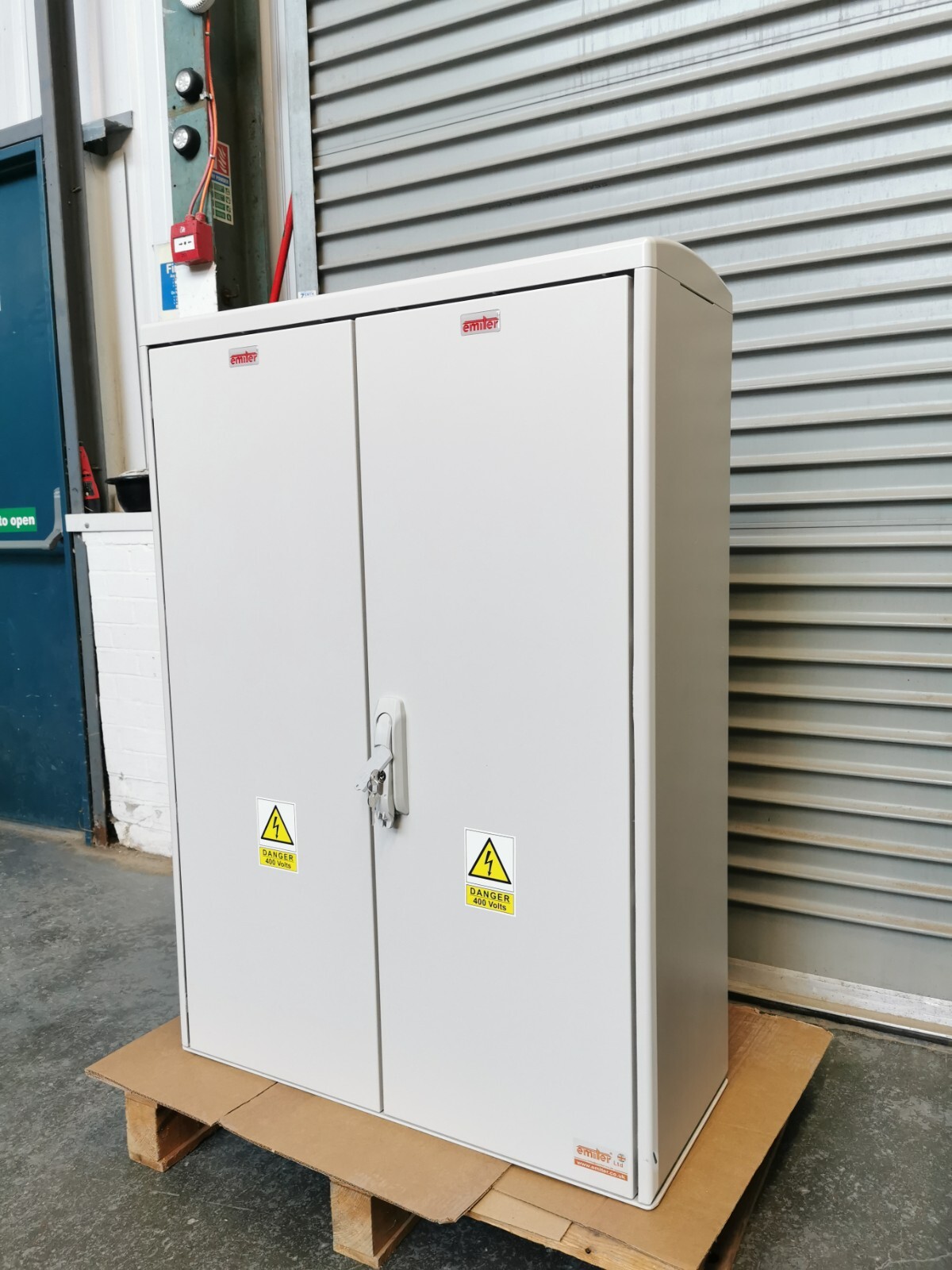 GRP Electric Enclosure, Kiosk, Cabinet, Meter Box,Housing(W800 x H1150 ...