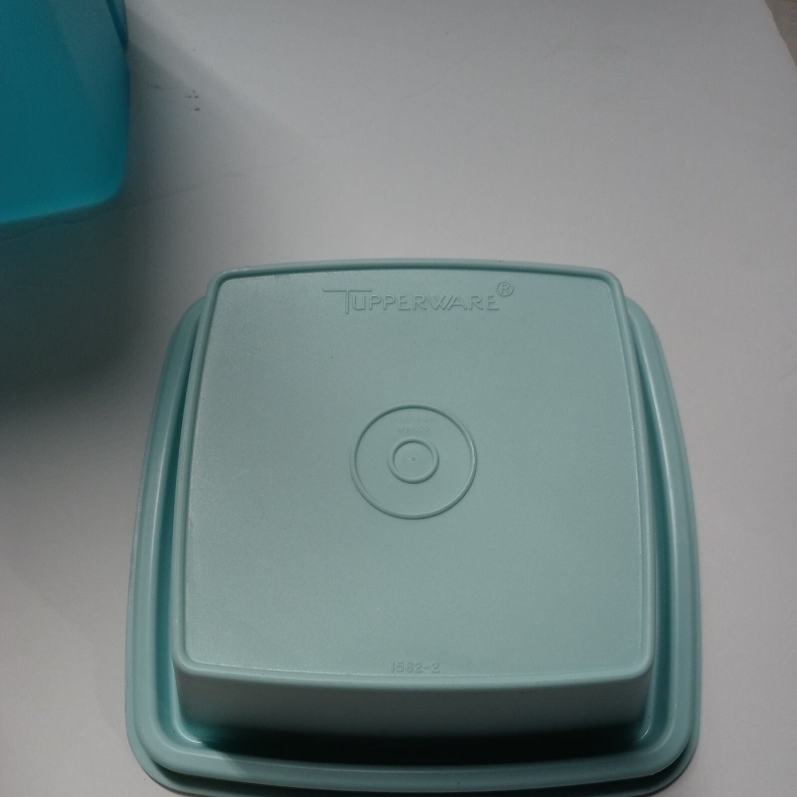 TUPPERWARE PICK-A-DELI LIFT & DRAIN CONTAINER ~ LARGE 8.5 CUPS ~ AQUA ...