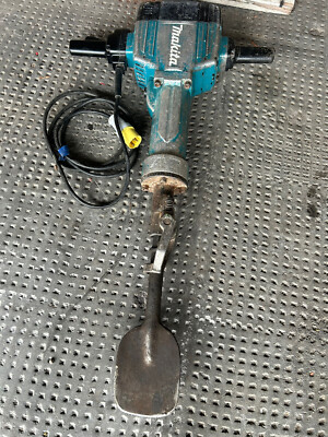 Makita HM1810 Breaker 110v + 1 Steel | eBay UK