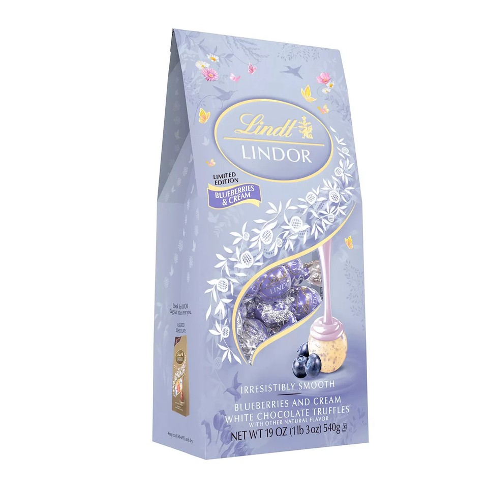 Lindt BLUEBERRIES & CREAM WHITE CHOCOLATE TRUFFLES 19 OZ ~ Creamy ...