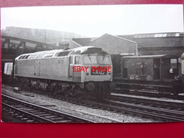 PHOTO BR CLASS 47 LOCO NO D1722 BR 47131 | eBay UK