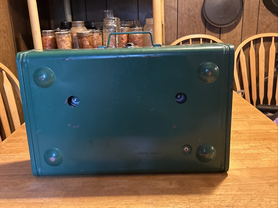 Coleman 425E Two Burner Camping Stove Made In USA | eBay