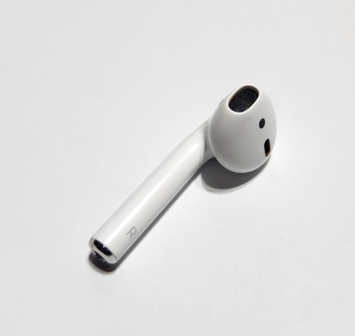 Original Apple AirPods 2nd Gen RIGHT SIDE EARBUD ONLY A2032 in Bulk Pkg ...