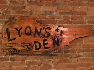 The Lyon's Den | eBay Stores