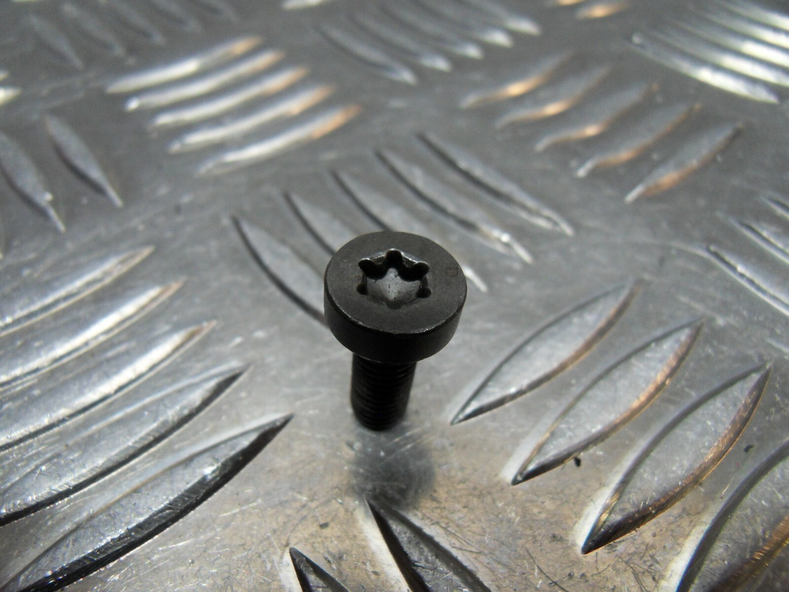 Genuine Honda T30 torx bolt M6x15 (90085413781) 1988 to 2020 | eBay UK