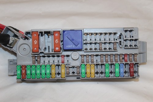 Front Right Power Distribution Fuse Box OEM BMW G12 G30 740i 530i 2016 ...
