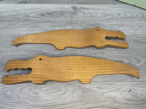 Alligator/Crocodile Utensil Holder Spoon Rest Wooden 2 Piece | eBay