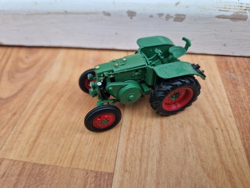 HACHETTE UNIVERSAL HOBBIES 1/43 CLASSIC 1951 LA PERCHERON TYPE 25 A ...