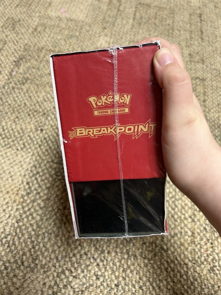 Breakpoint Elite Trainer Box | eBay