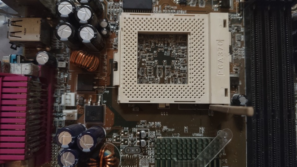 ASUS CUV4X 1.03 PGA Socket 370 Motherboard with AGP + ISA slots | eBay