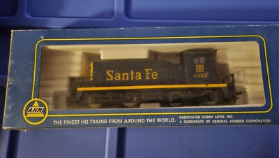HO Scale AHM, EMD SW-1 Diesel Locomotive, Santa Fe, #2325 Blue In Box ...