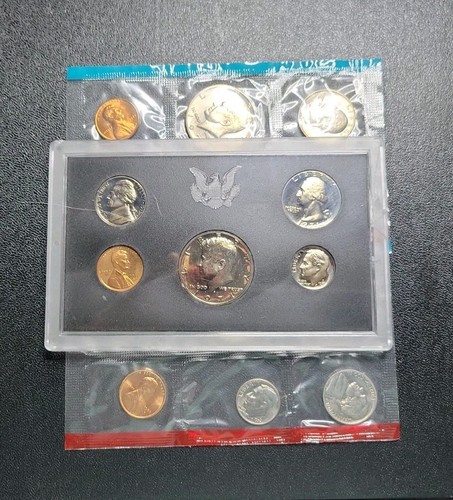 1971 Proof & Mint Sets Original US MintPackaging Sealed P,D,S 15 Coins ...