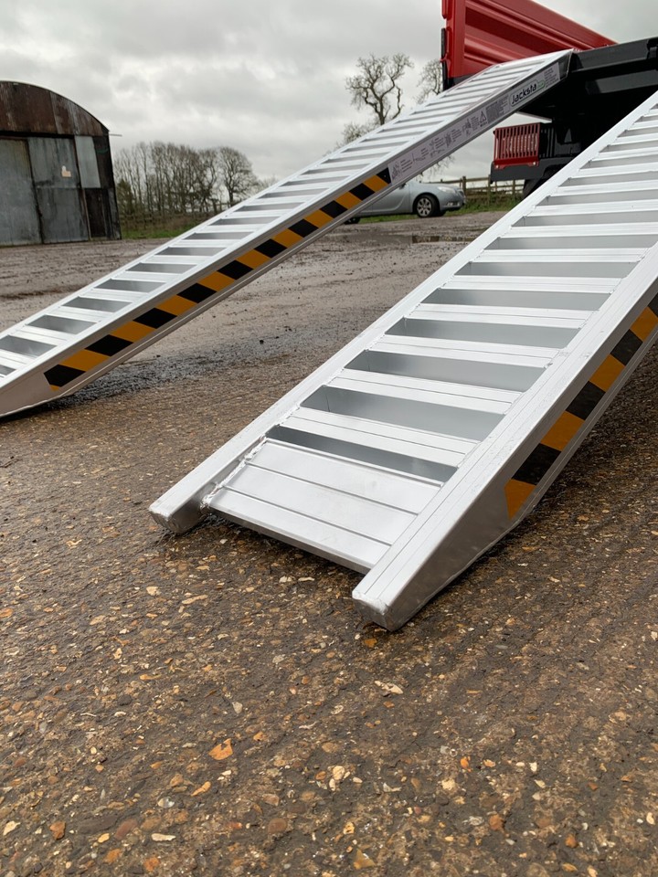 Heavy Duty 3 Ton Trailer Ramps 3m (PAIR) Jacksta Plant Tractor Digger ...