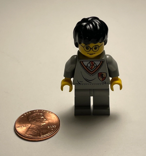 Lego Harry Potter Gryffindor Shield Torso Classic Minifigure Gray Grey ...