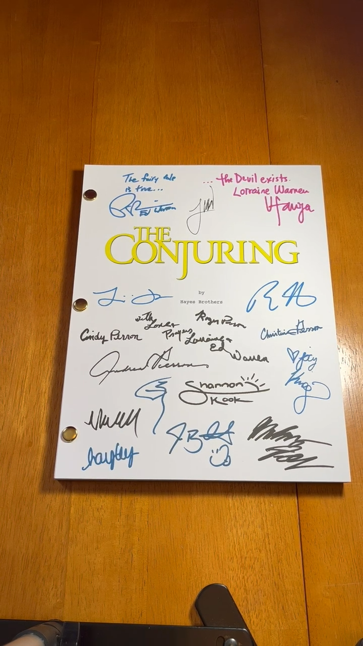 The Conjuring Script Signed- Autograph Reprints- 113 Pages-Ed ...