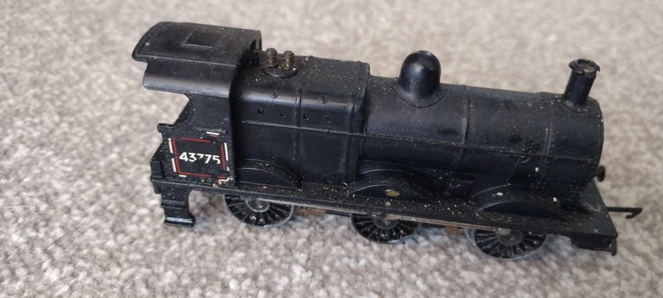 Hornby Triang R251 Deeley Class 3F & Tender in BR Black Spares Or ...