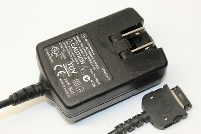 Motorola NPN6197B Cellphone Charger AC Power Supply Output 4.4V DC 1.1A ...