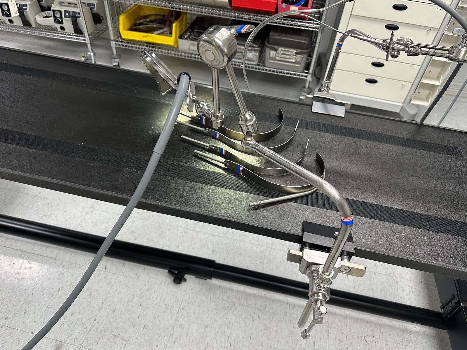 Automated Medical Iron Intern Retractor Rectal Set, Fiber Optic Blades ...