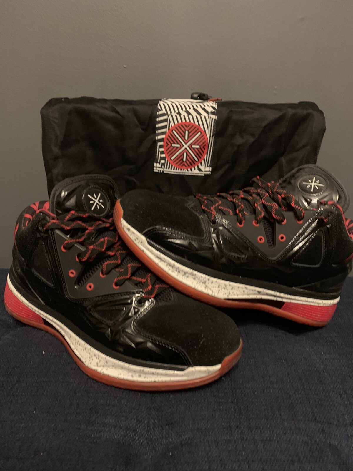 Li-ning Wow 2.5 Black Red Size 10.5 - Gem