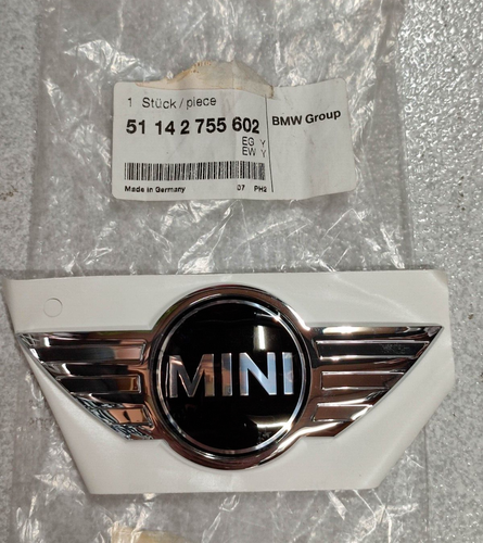 MINI Clubman R55 emblem rear NEW GENUINE 51142755602 | eBay