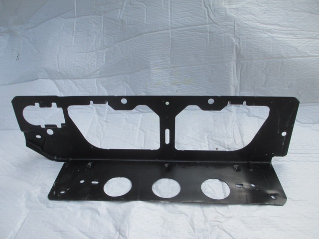 2014 -2020 Toyota Tundra Rear Bumper Plate Center Bracket Genuine OE ...