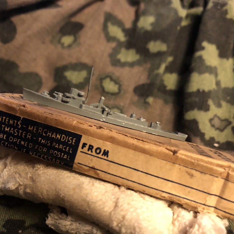 WWII SHIP I.D. Model framburg 1944 USGI WW2 D.E. U.S. NAVY ...