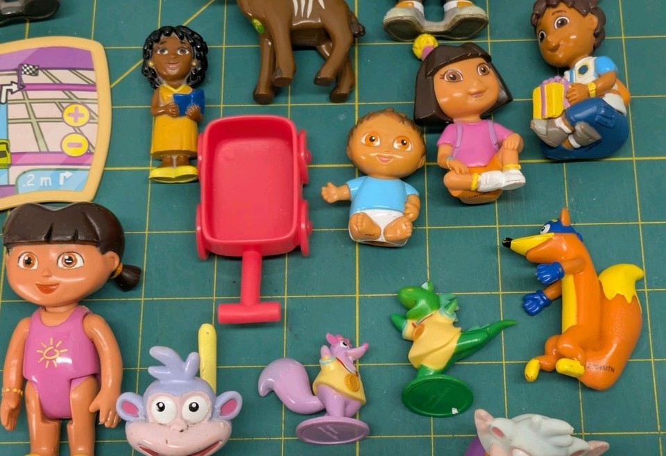 Dora the Explorer Diego Animals Friends Lot of 20 Action Figures Mattel ...