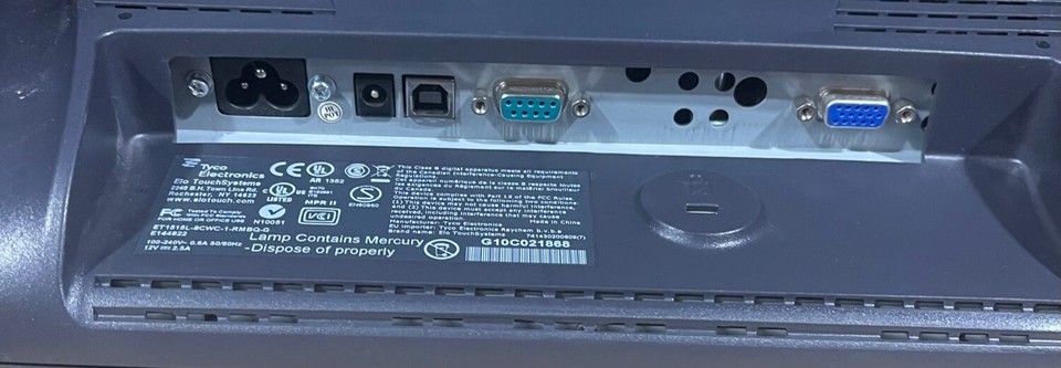 ELO ET1515L-8CWC 15" Touch Monitor w/All Necessary Cables | eBay
